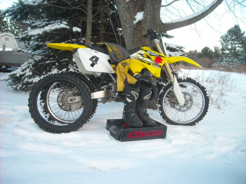 2004 suzuki rm 250 MINT CONDITION! For Sale