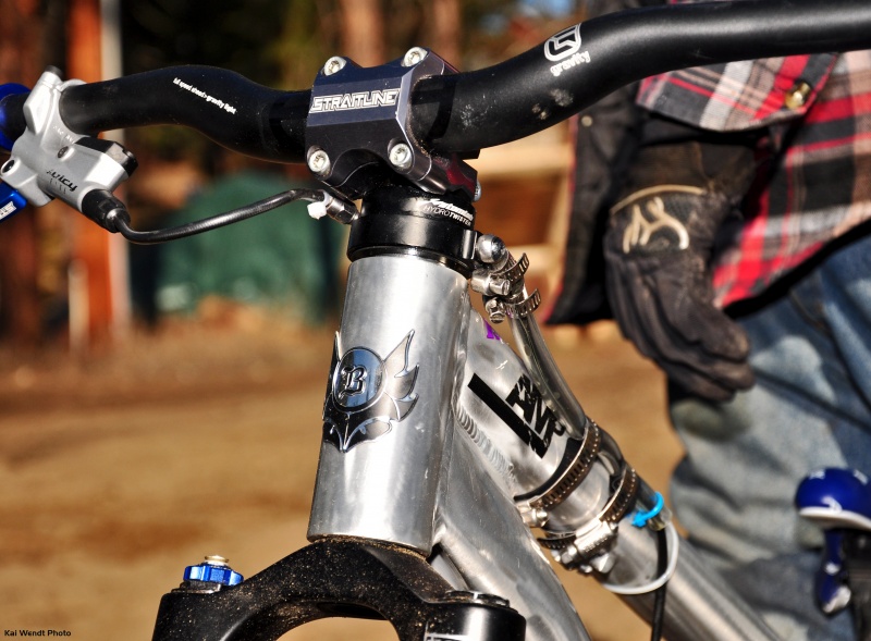 Aeron Learmonth at Harrison's in Kelowna, British Columbia, Canada ...