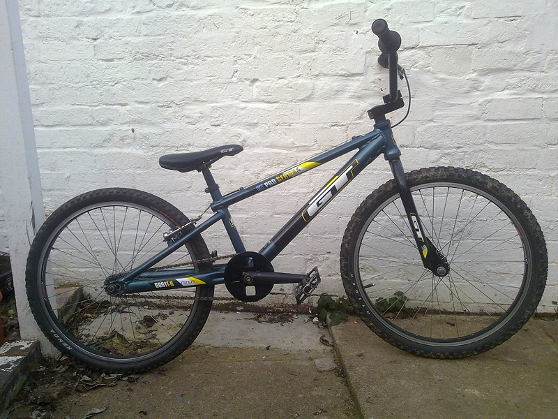 None at None in Loughborough, United Kingdom - photo by pinguisgod ...