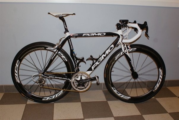 Light and stiff at Figmo road bike in Stockholm, Sweden - photo by ...