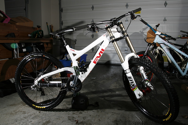 2009 /10 Evil Revolt Frame For Sale