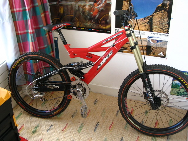 Julien Vendries at Azonic Eliminator saison 2005 in Valloire, France ...