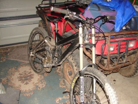 Demo 9 dh year - Pinkbike Forum