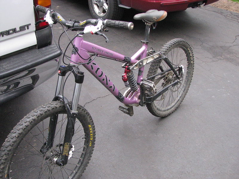 2007 Kona Stinky Primo- PINK, ROCO For Sale