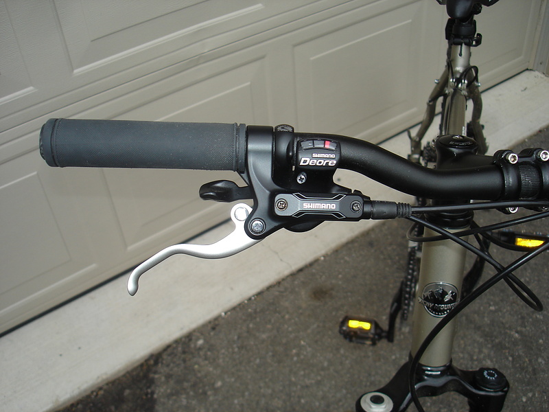 Shimano M486 Brakeset, Full Set w/160mm rotors, NEARLY NEW For Sale