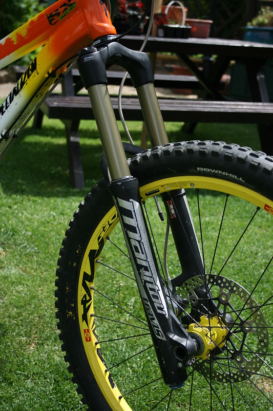 Manitou travis , 150mm , 20mm , rebound and compression adju For Sale