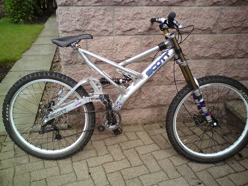Scott FX-DH at N/A in Aberdeen, United Kingdom - photo by Koolkal ...
