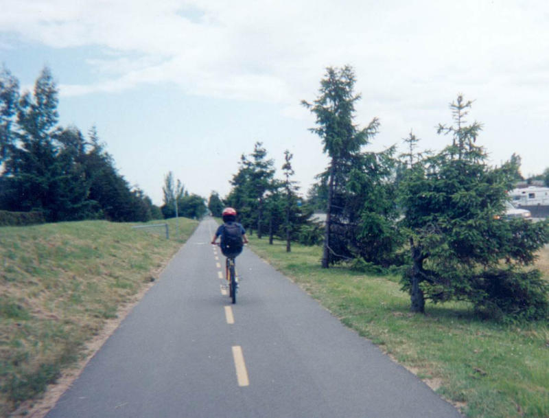 Lochside Trail - South Mountain Biking Trail - Sidney, BC
