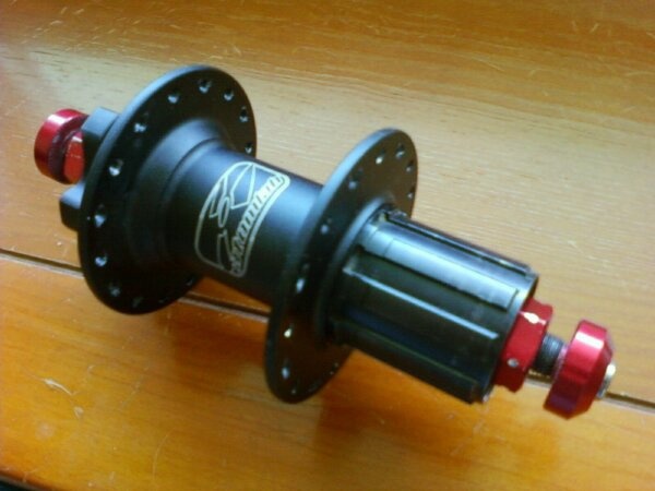 atom lab rear hub For Sale