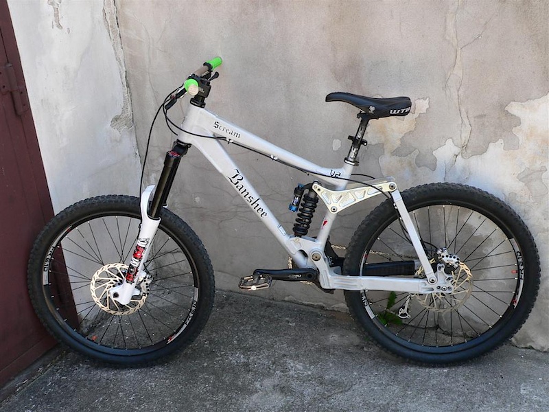 Show me your Banshee Scream builds! - Page 9 - Pinkbike Forum
