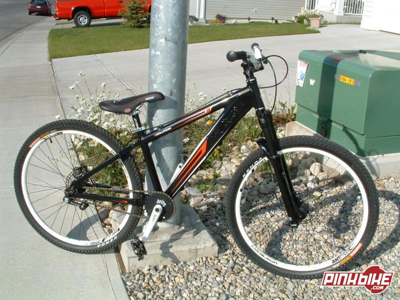 NEW! Azonic Evo II - FIRST 1200 takes her home! For Sale