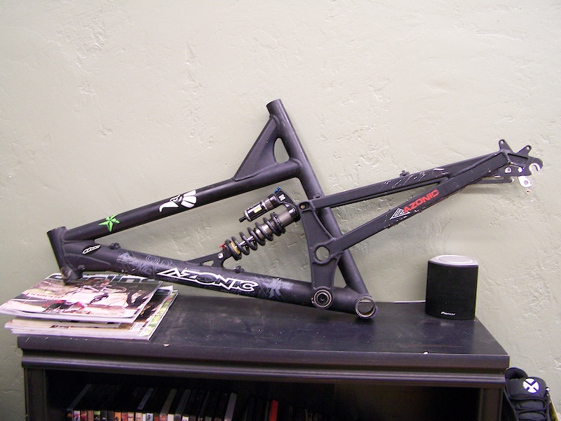 Azonic revenge For Sale