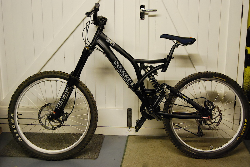 2004 Norco six one 6.1 DH Downhill bike For Sale