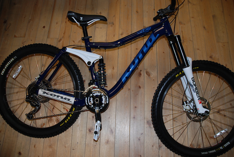 2010 Kona Stinky Six / / 17" / Dark Blue For Sale