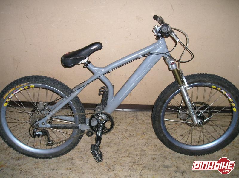 2004 trade or sell ACID freeride frame for a 13'' or smaller fram For Sale