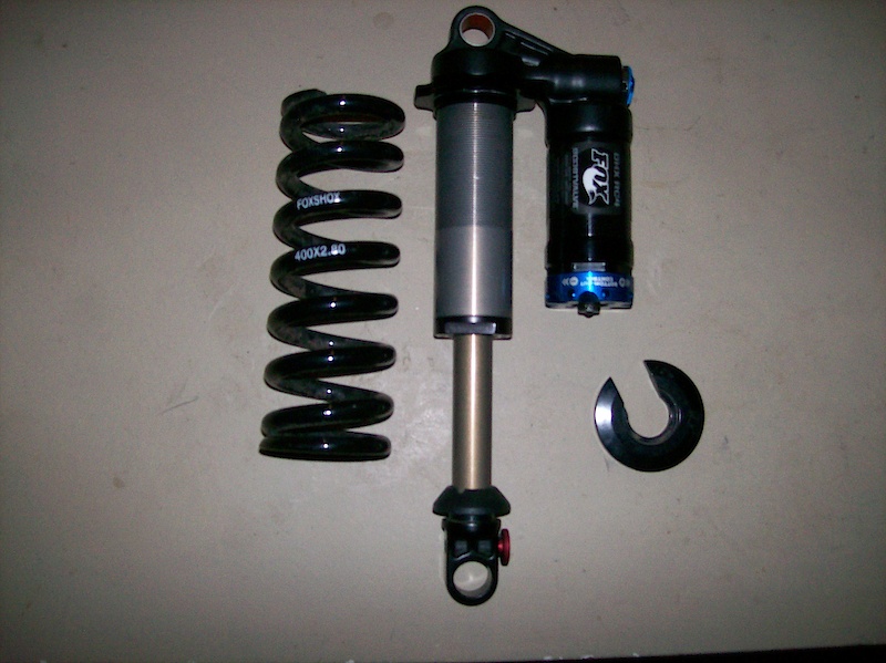 Fox RC4 8.75 x 2.75 barely used! For Sale