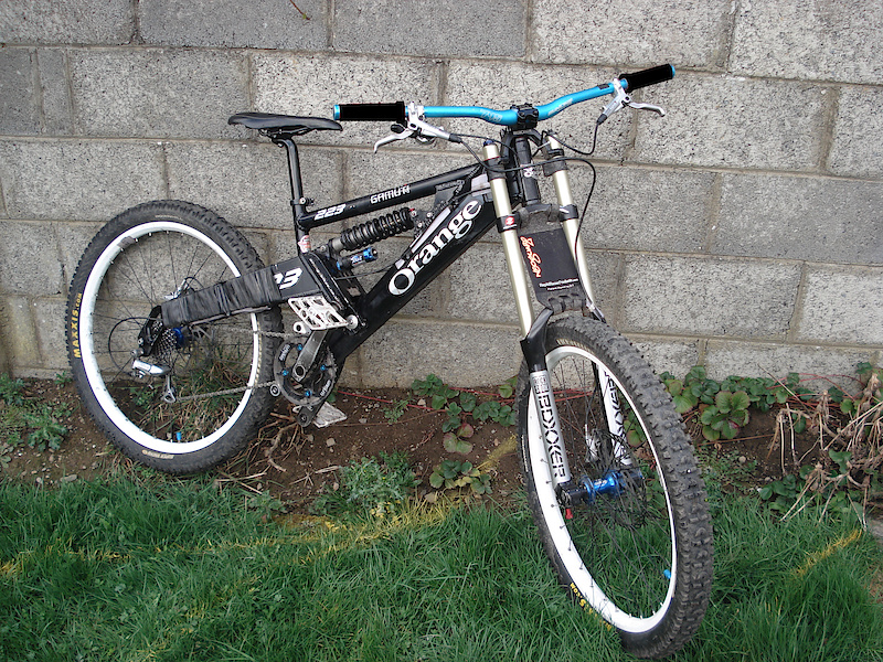 2009 orange 223 For Sale