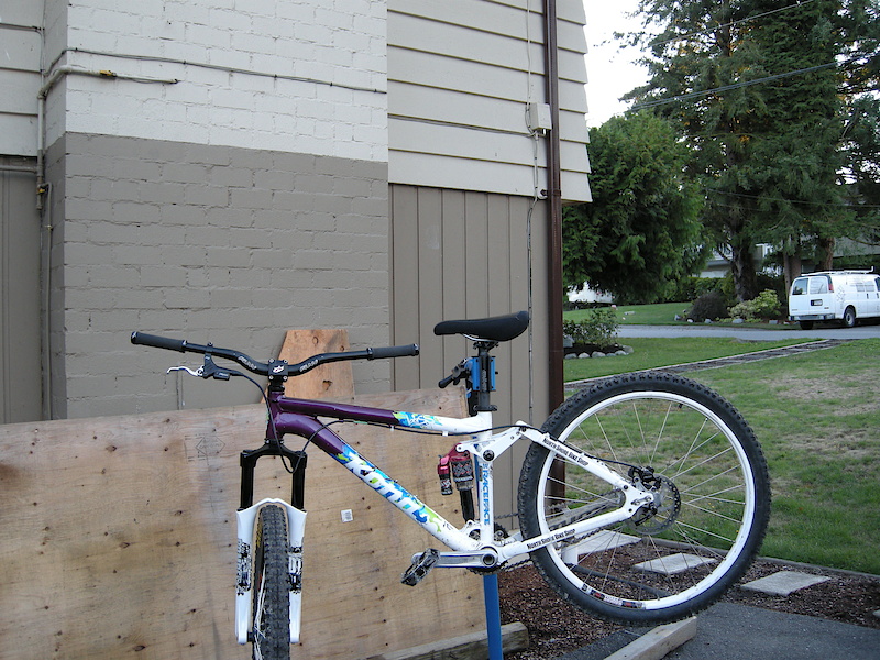 2009 Kona bass , small, not stock, 1000 obo For Sale