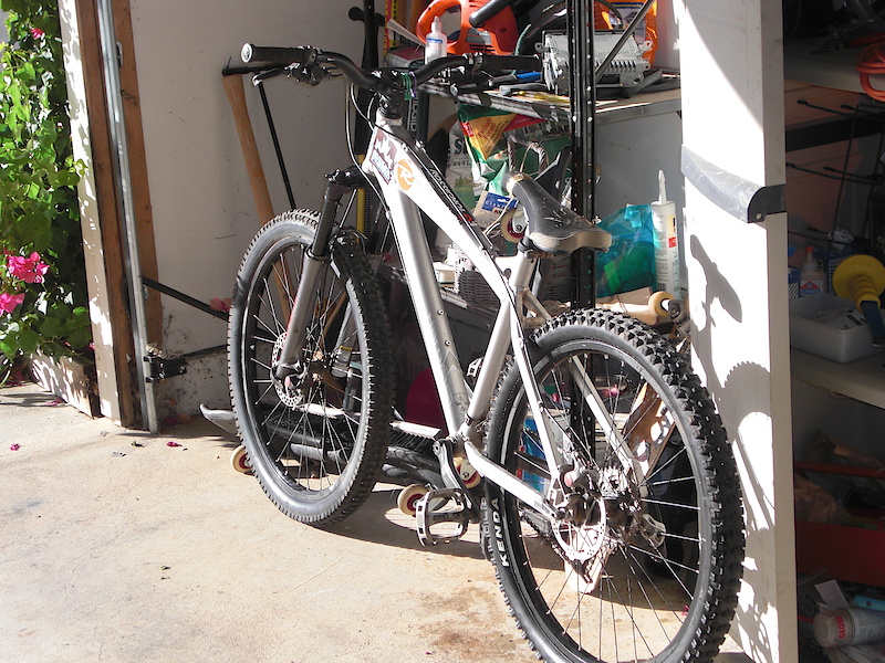 2005 Haro Escape 8:2 For Sale