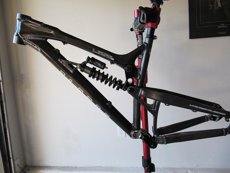 2009 Intense Uzzi VP Medium Works Black For Sale