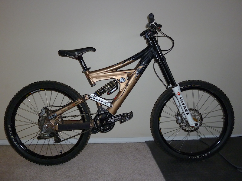 2005 Brodie Devo - medium with custom build For Sale
