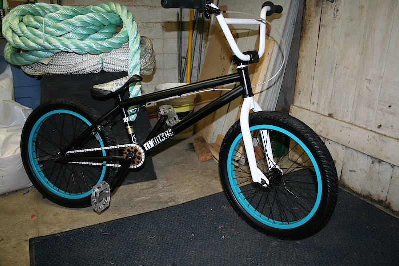 FlyBikes Luna Frame custome BMX For Sale