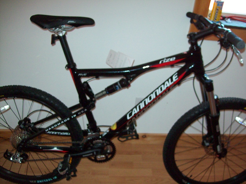 2009 NEW Cannondale Rize Five Black Large For Sale