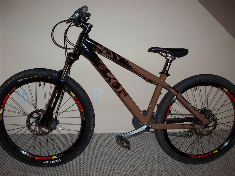 26" MTB wheels, Sun MTX rims, XT 6-bolt disc hubs For Sale