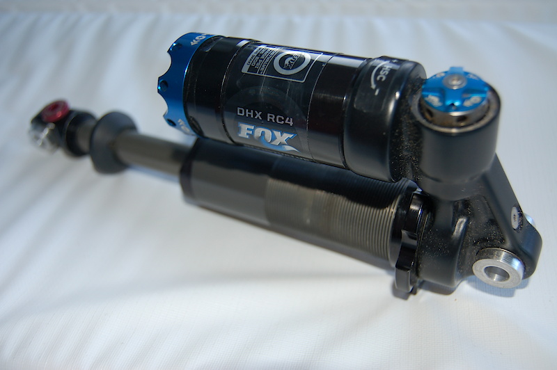 2011 FOX RC4 rear shock 222x70mm 8.75 x 2.75 V10/ trek session For Sale