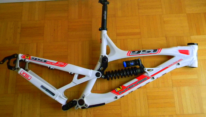 2010 INTENSE 951 - Medium For Sale