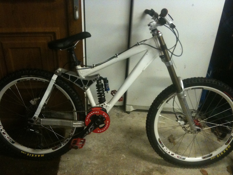 Custom build with Banshee scream frame, Marzocchi junior t f For Sale