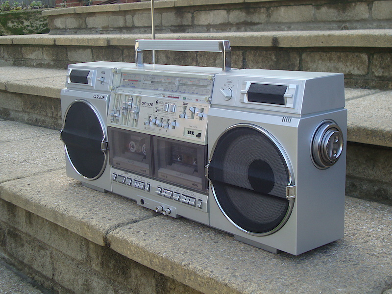 1982 Sharp GF 575 at 1982 Sharp GF 575 in Axminster, United Kingdom ...