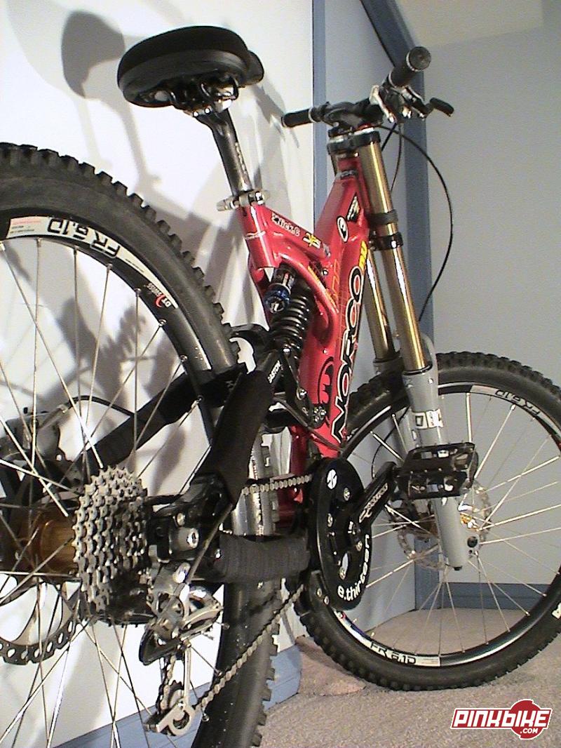 2005 Norco VPS Team DH + Fox 40R For Sale