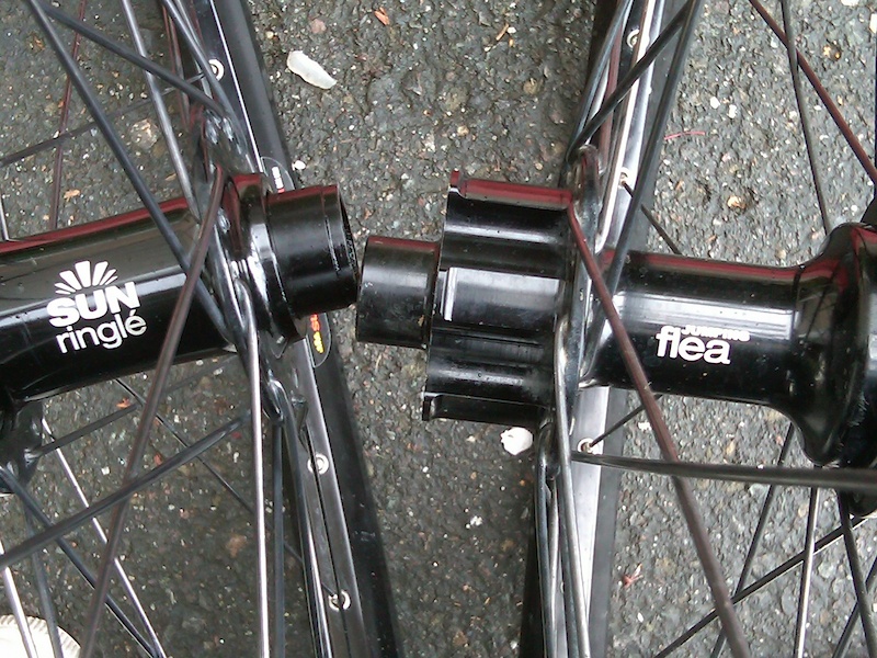 Sun Ringle MTX 33 Front Wheel & Hub For Sale