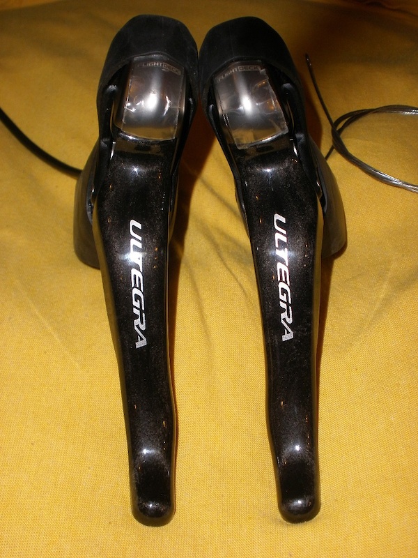 Brake Levers/shifters shimano ultegra 6700 For Sale