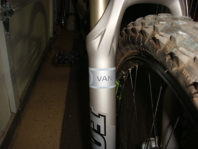 2009 fox van r 36 For Sale