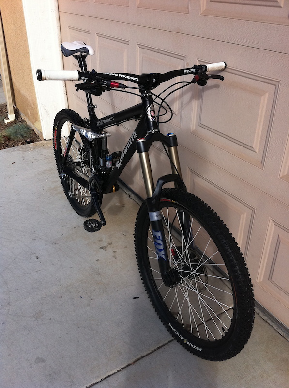 2010 Ellsworth Moment For Sale