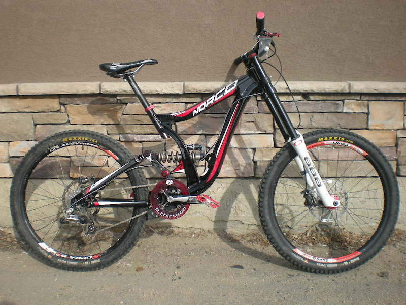 2011 Norco Team DH size Medium For Sale