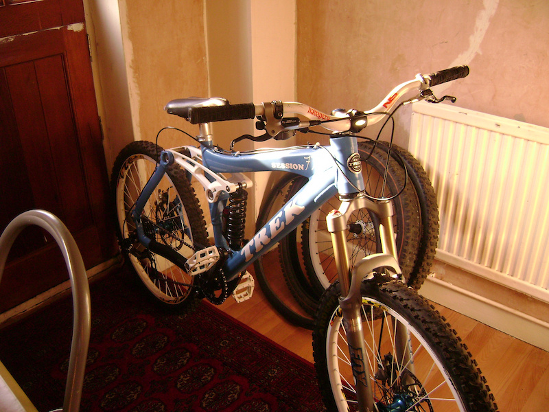 Anyone want to buy mint condition trek session 77 for £890 maybe lower ...