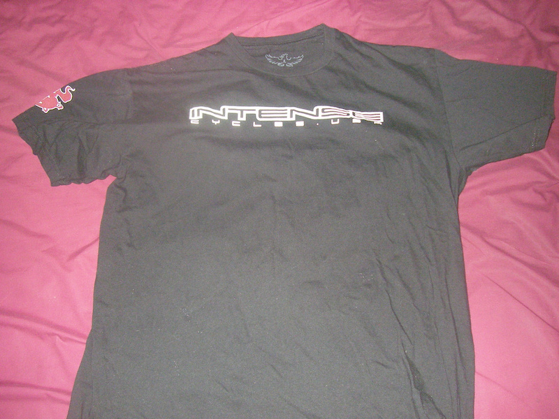 Intense M9 T-shirt Large For Sale