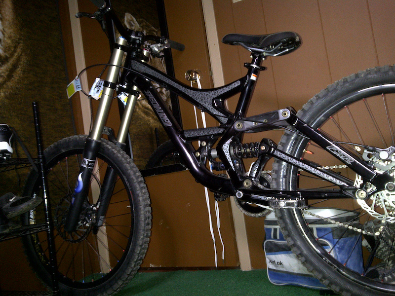 2009 09 demo 7 with fox 40s For Sale