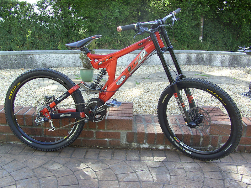 2006 Specialized Big Hit III MEDIUM For Sale
