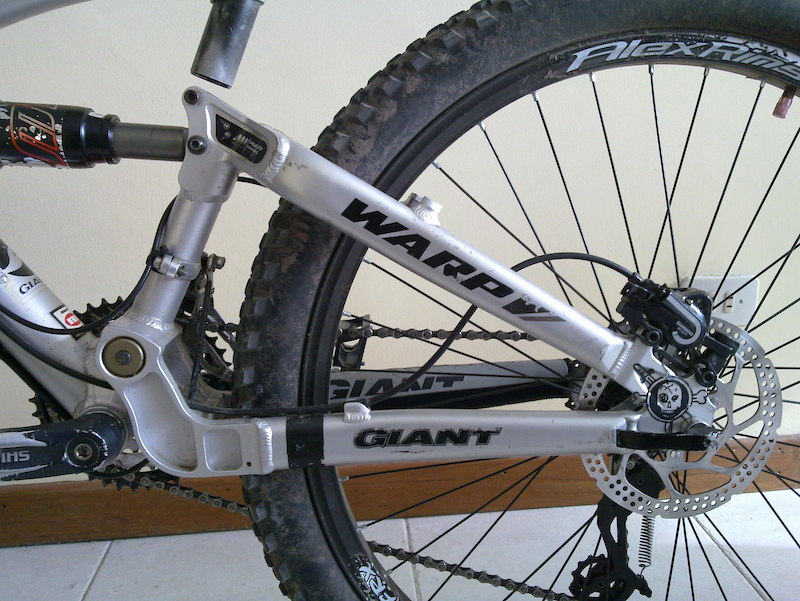 at SE VENDE SOLO MARCO GIANT WARP DS3 in Manizales, Colombia - photo by ...