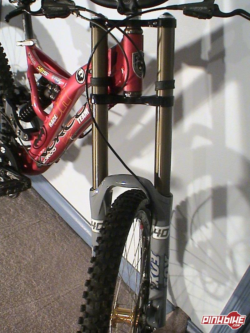 2005 Fox 40R $999$ For Sale