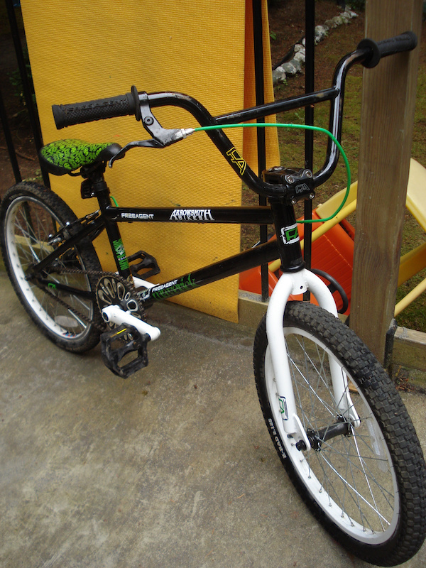 Free Agent Maverick! Jr size BMX For Sale