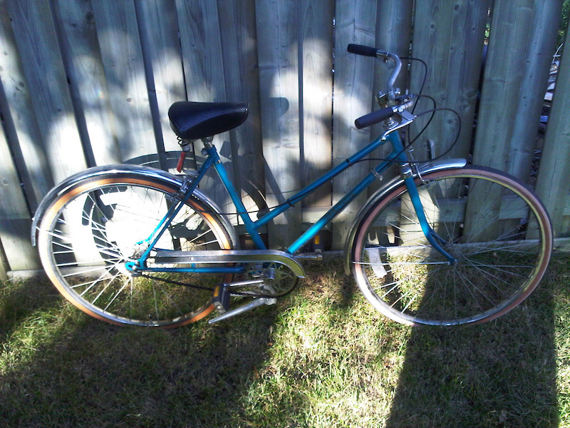 Vintage 3-Speed Pacer bike 20" For Sale
