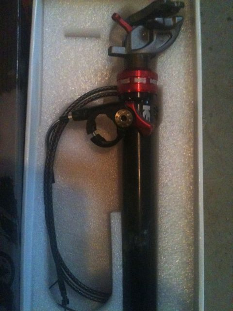 KS i900 r 30.9 Adjustable seatpost with remote For Sale
