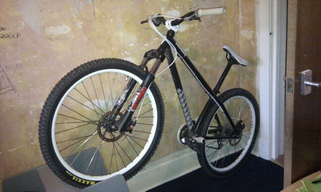 2009 Specialized P2 Cromo Dirt Jump Bike Hardtrail For Sale