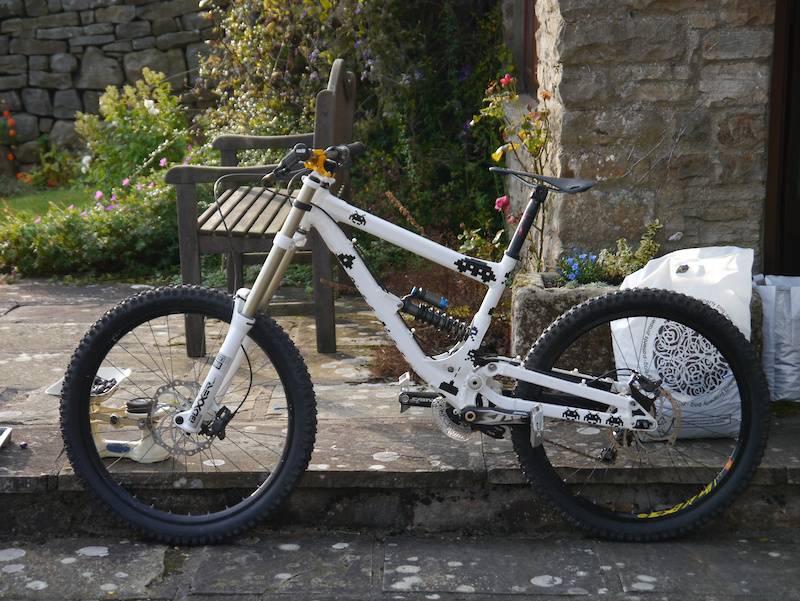 2010 Commencal Supreme DH V2 (Dan Athertons Prototype spare Frame For Sale