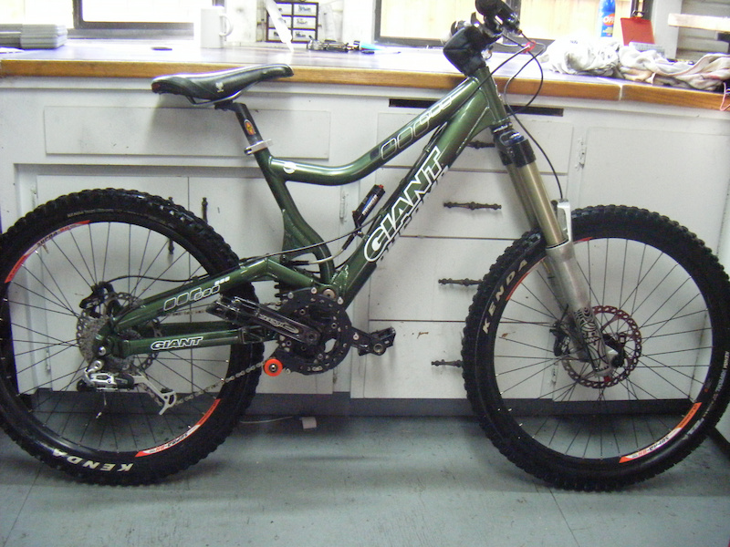 giant dh comp For Sale